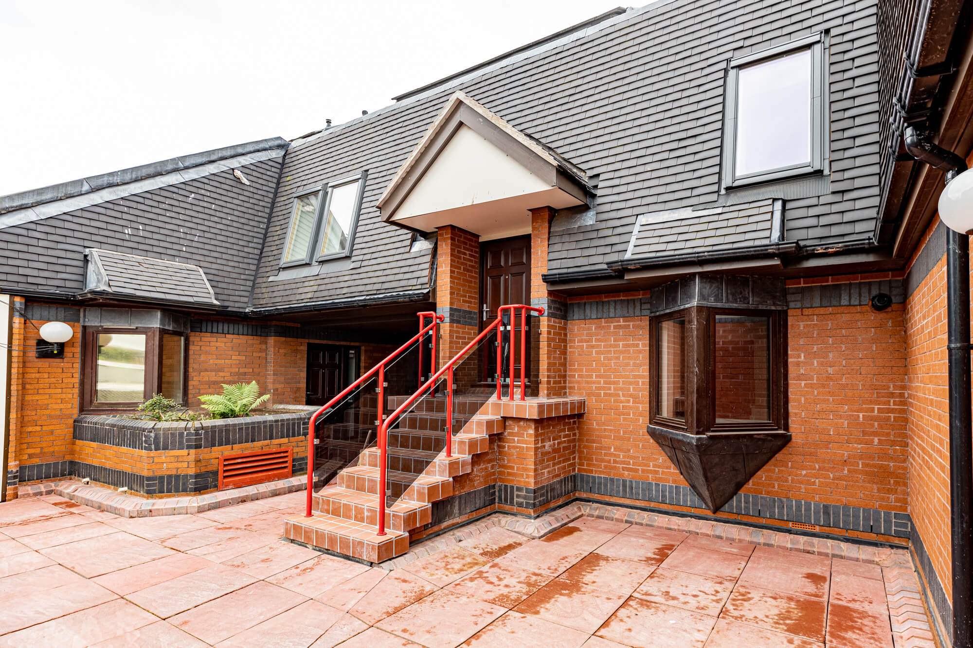 Landmark building returned to residents – Nixon Ltd